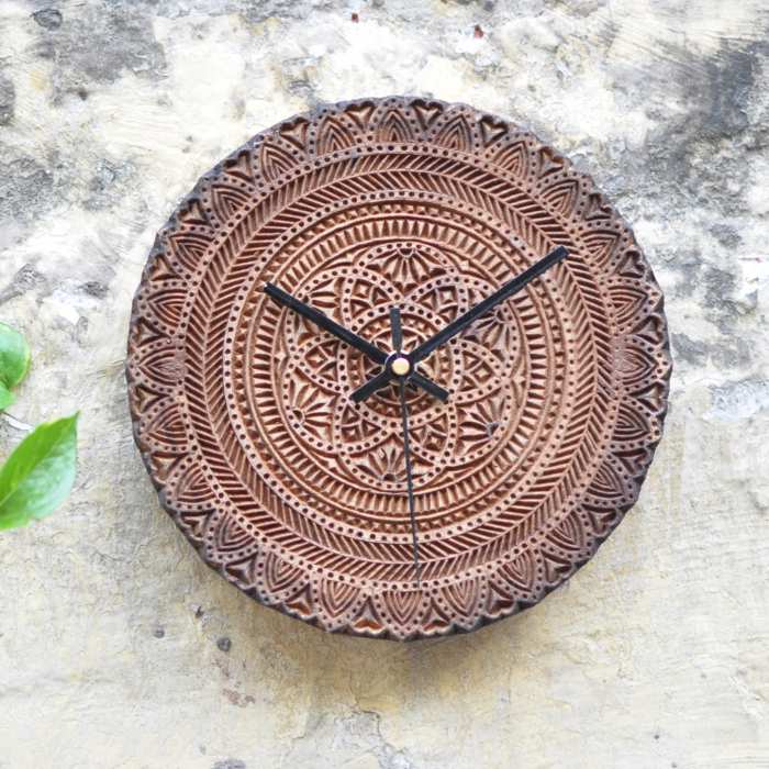 UNIQUE HANDMADE WOODEN BLOCK WALL CLOCK for home ,Office ,Kitchen ,Bed – Claymango.com